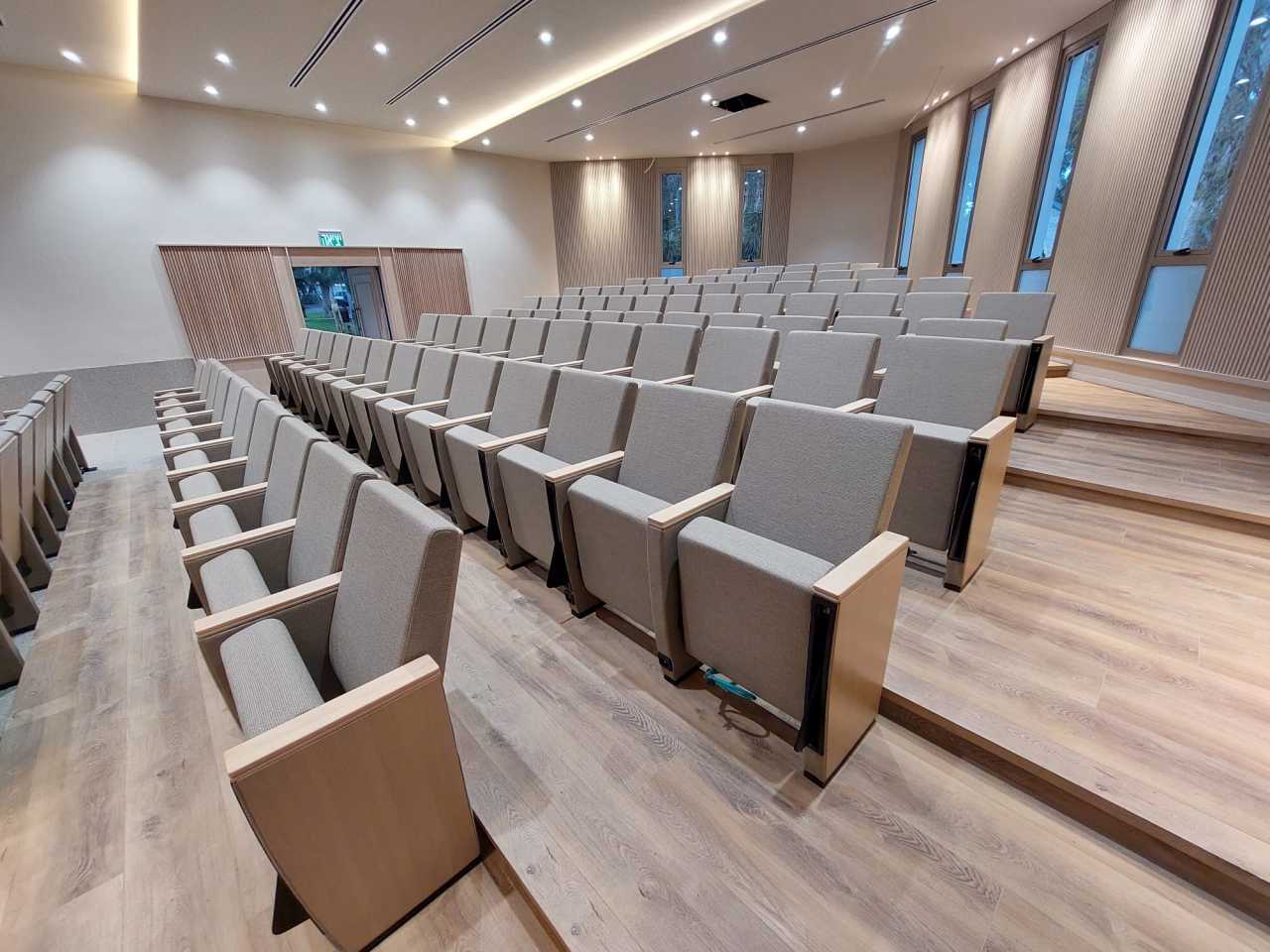 FIPO LUXE auditorium seating in Reichman synagogue, Israel